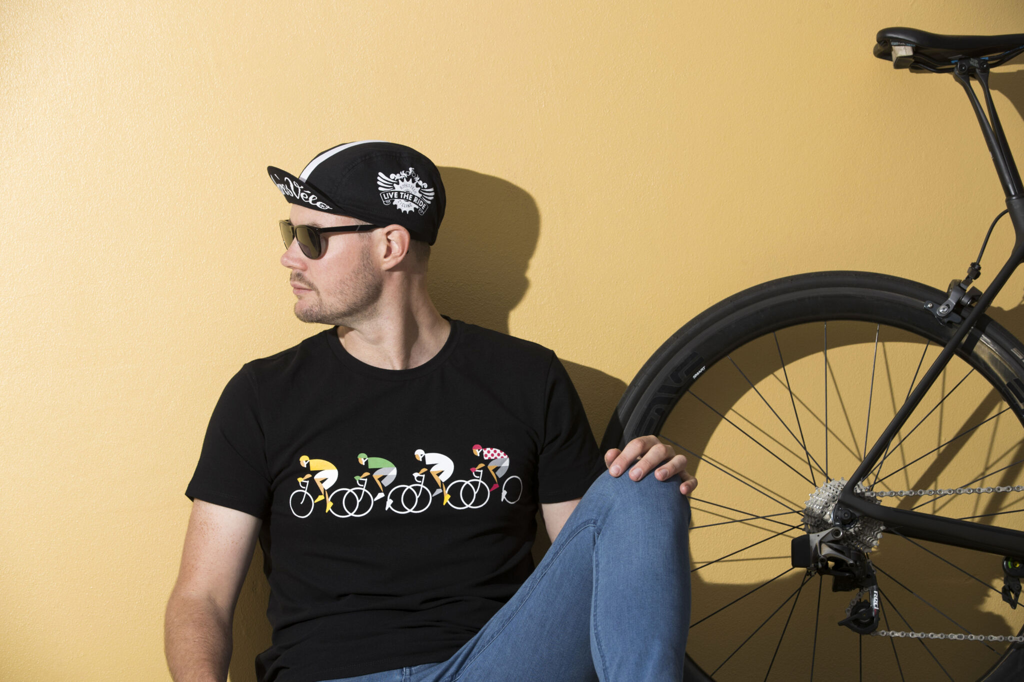 Après Vélo Mixes Cycling and Fashion for the Win | lovingthebike.com